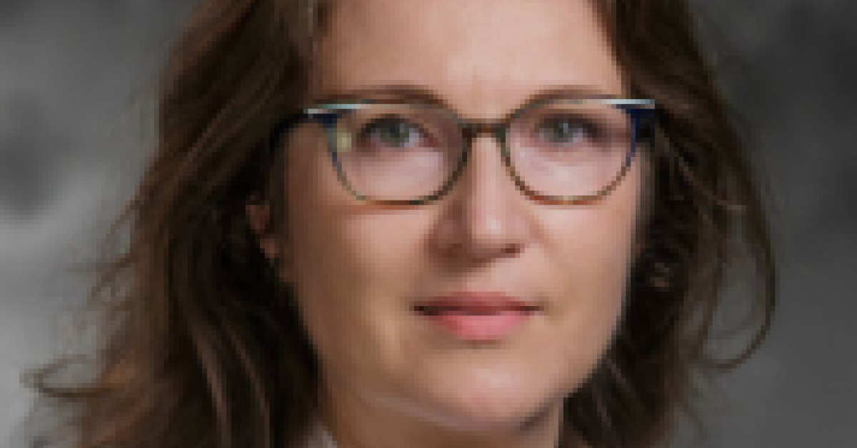 Corina Busuioc, OD Presenting On Scleral Lens | Duke Department Of ...